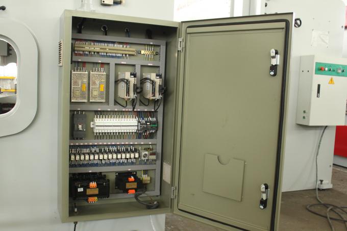 Horizontal Busbar Steel Cutting And Bending Press Brake Machine Fully ...